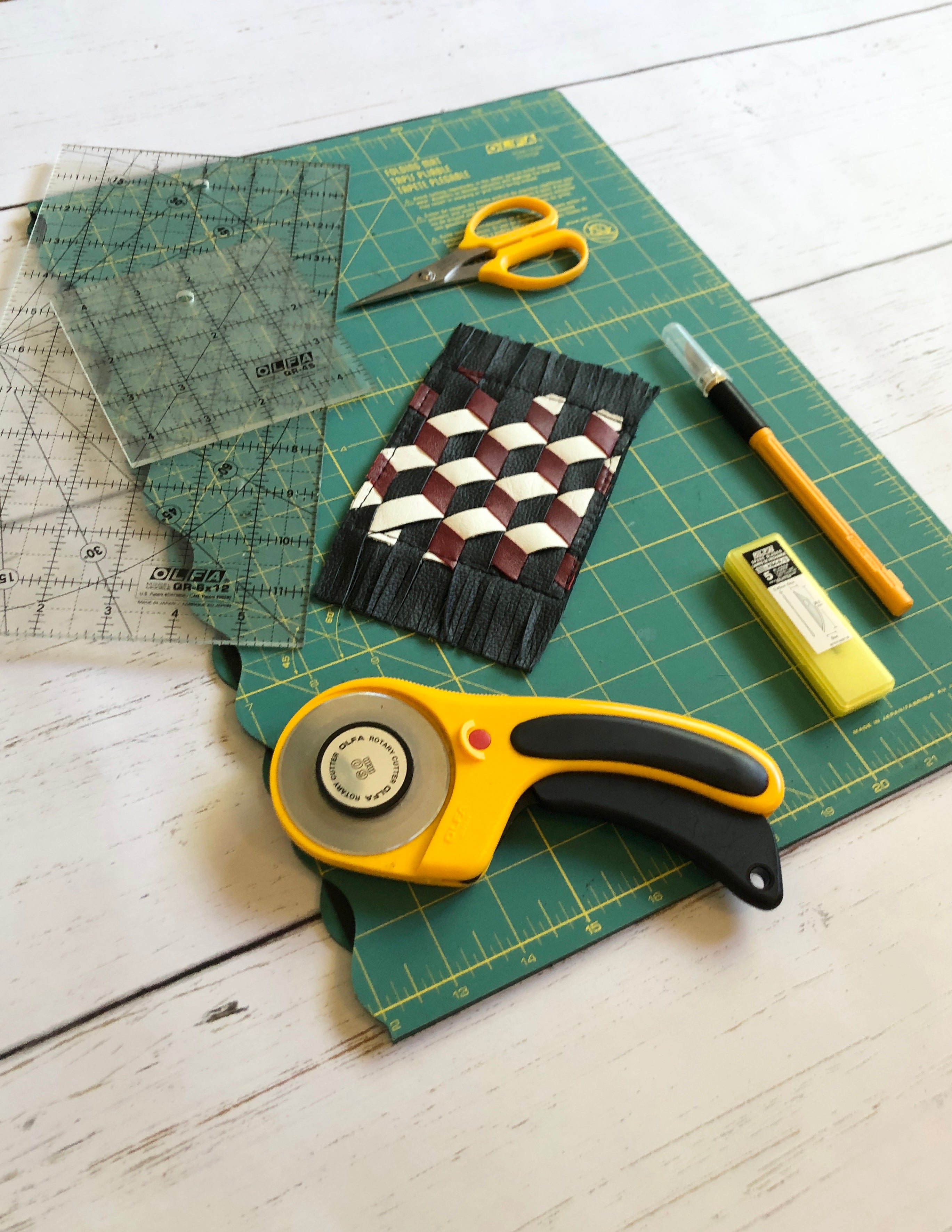 Triaxial Weave Mug Rugs