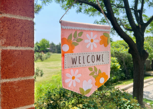 A Summer Touch to Your Home With a Welcome Banner – OLFA.com
