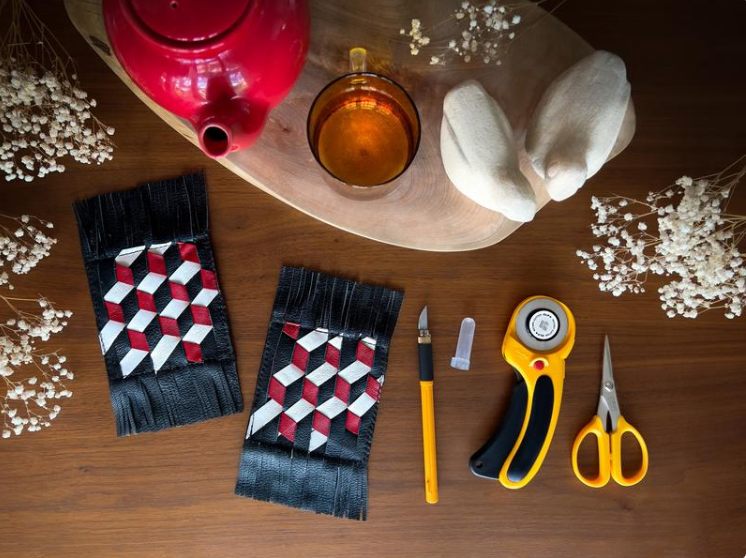 Triaxial Weave Mug Rugs