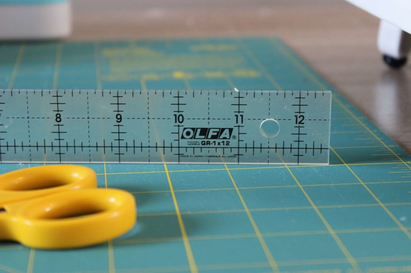 OLFA QR-1x12 1" x 12" Frosted Acrylic Ruler – OLFA.com